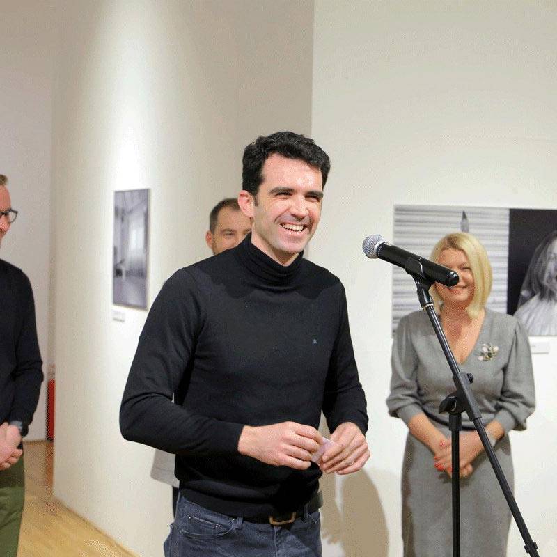 Exhibition of the Spanish photographer Raul Urbina in Banja Luka ...